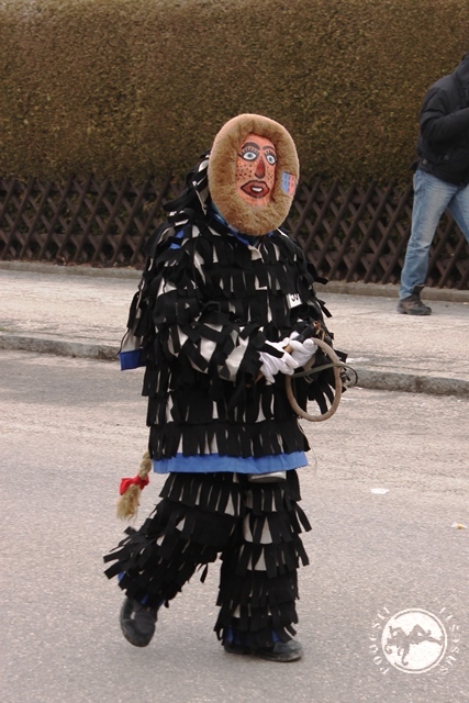 Lolele alungă iarna și la carnavalul din Germania | Povești săsești