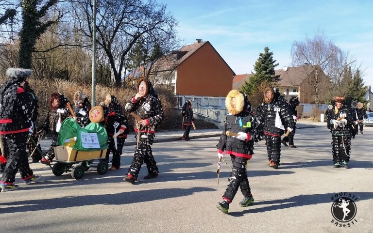 FOTO: Lolele sașilor la carnavalul din Unterschleissheim, Germania ...